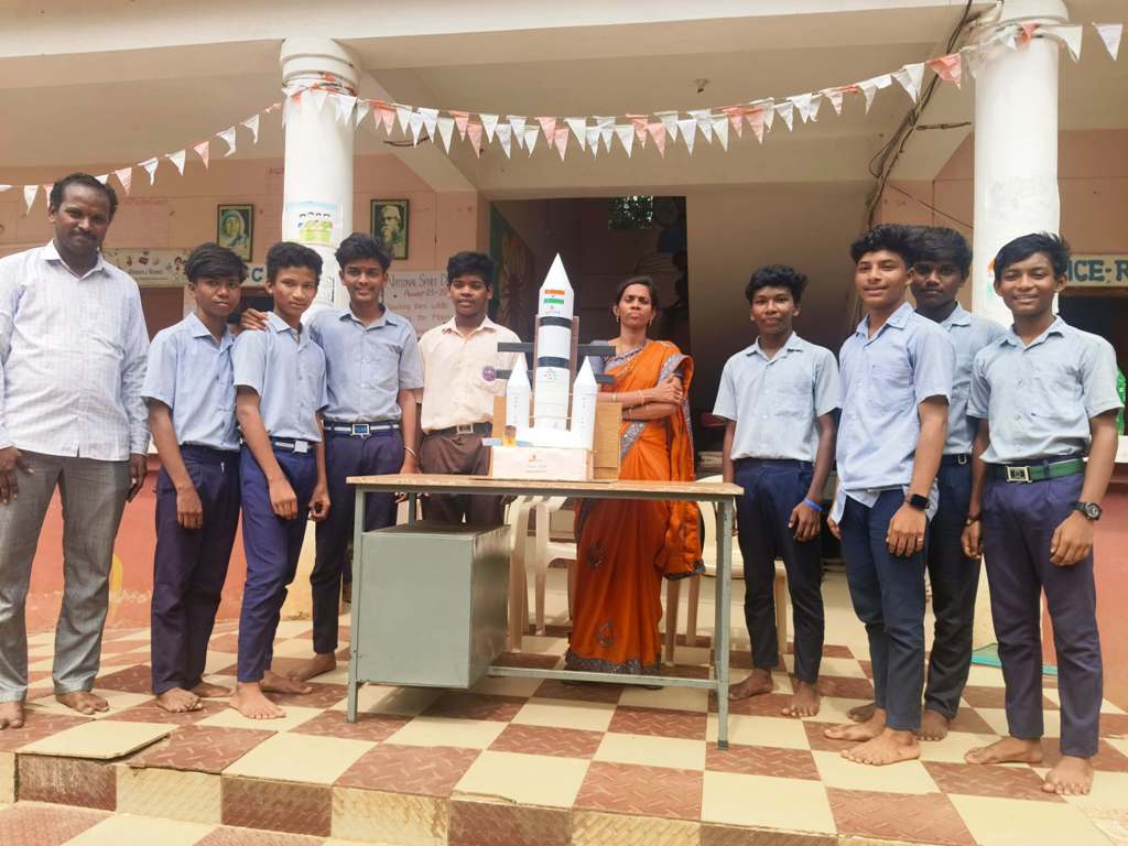 Eklavaya Model Residential School bhamini, Emrs bhamini